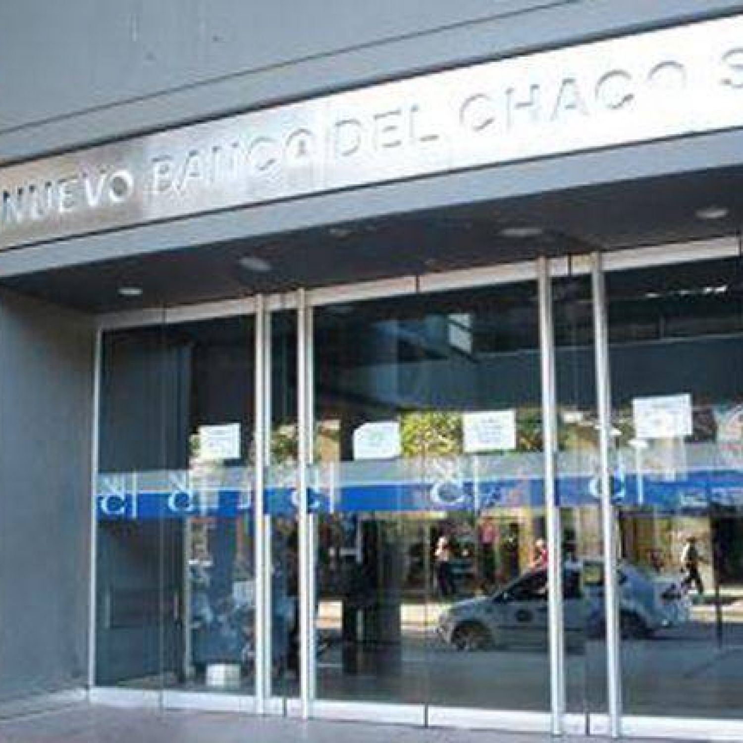 Corte de fibra óptica de Telecom afectaría a sucursales del Nuevo Banco ...