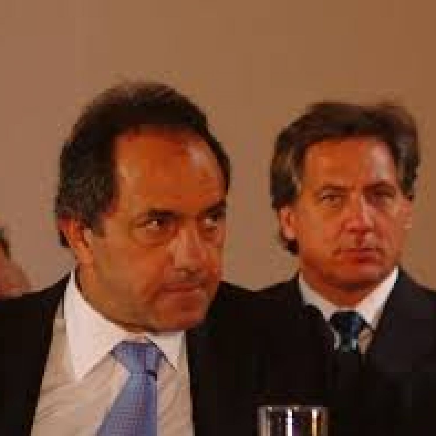 Scioli le frenó a Budassi el cobro compulsivo de impuestos