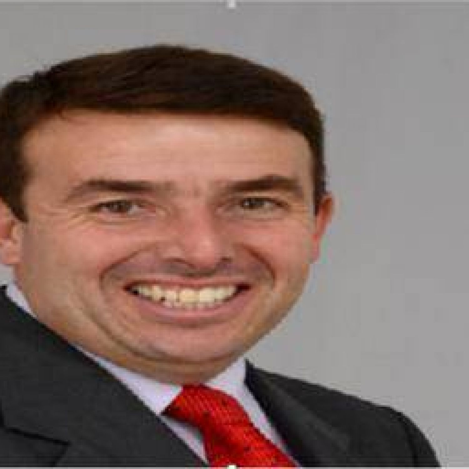 José Ochoa presentó la lista oficial de su sector del FR