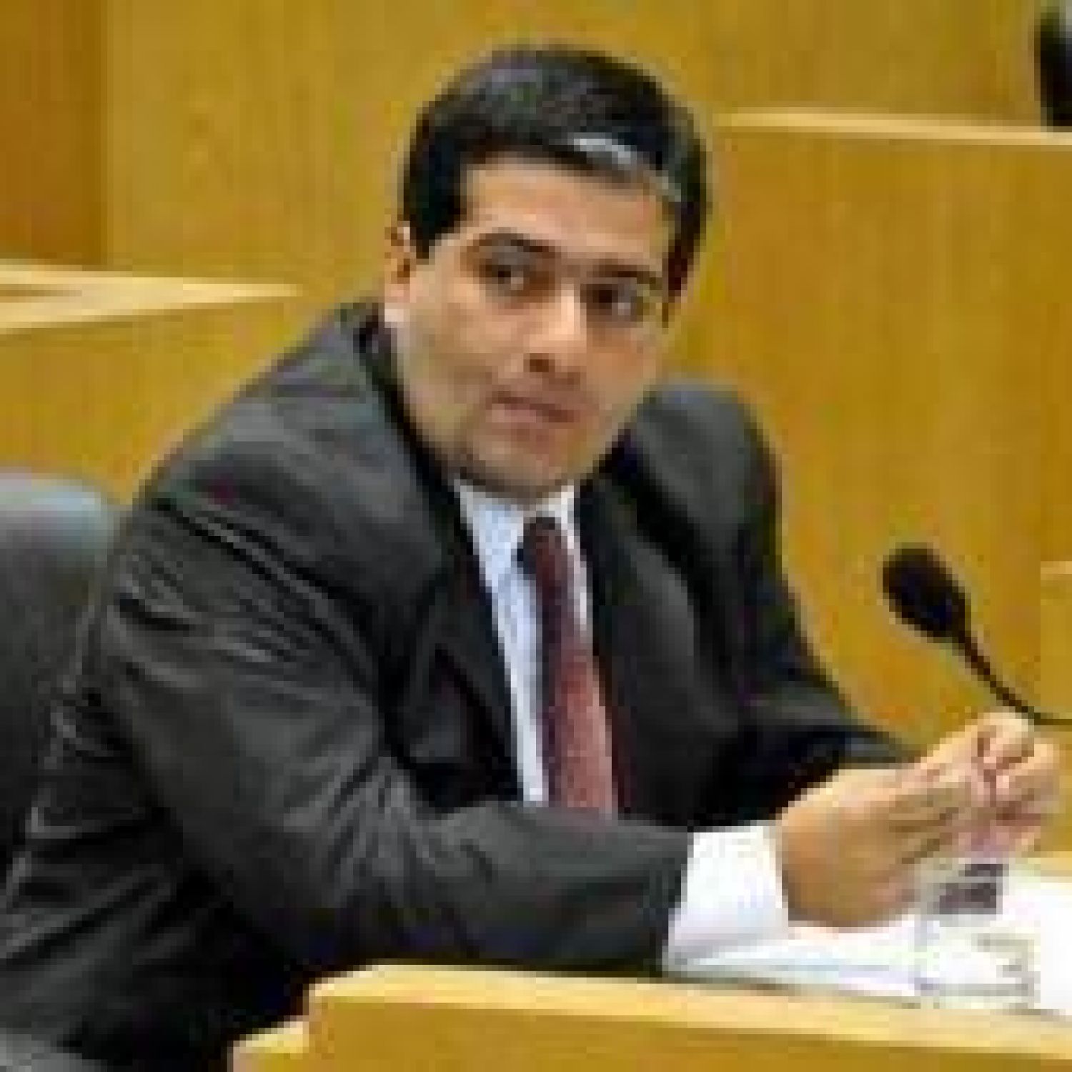 Roberto Ávila salió al cruce de las declaraciones de Santiago Cano