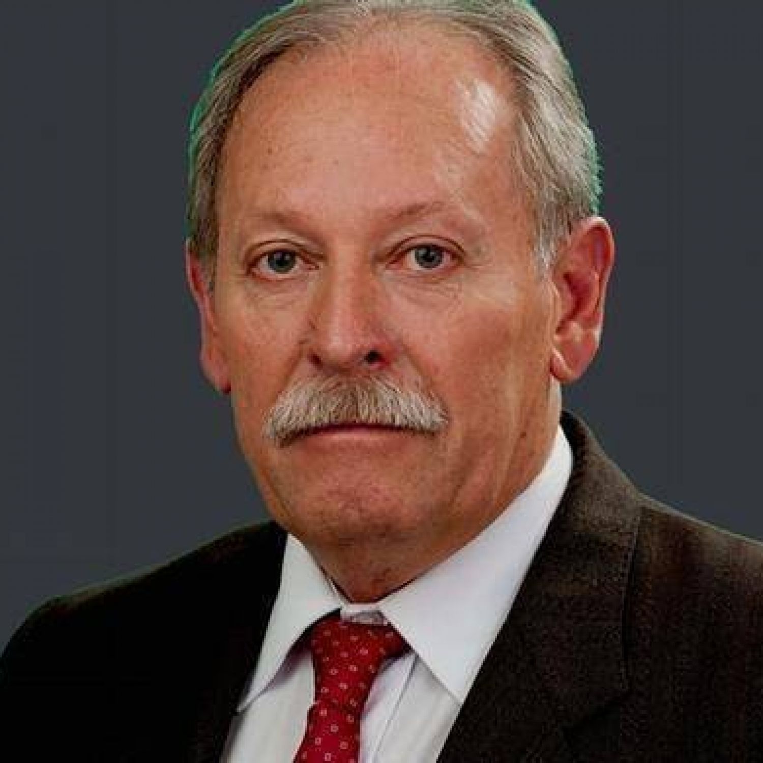 Holmquist cuestionó a Cano por incorporar a ex bussistas al Acuerdo