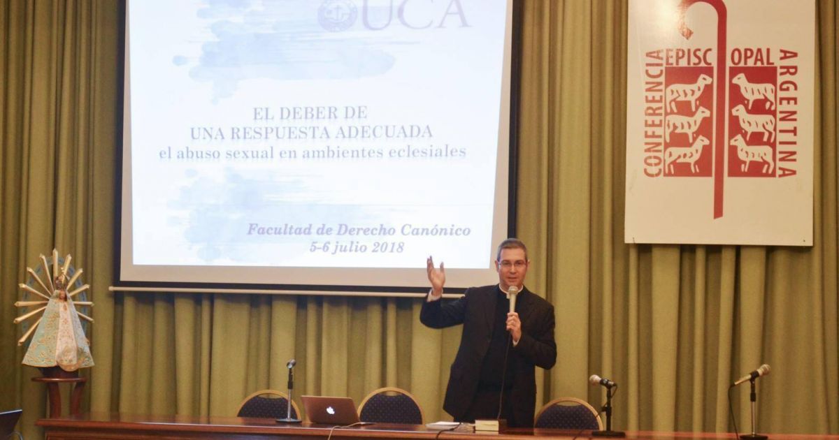 Funcionario Vaticano Disertó Sobre Delitos Sexuales