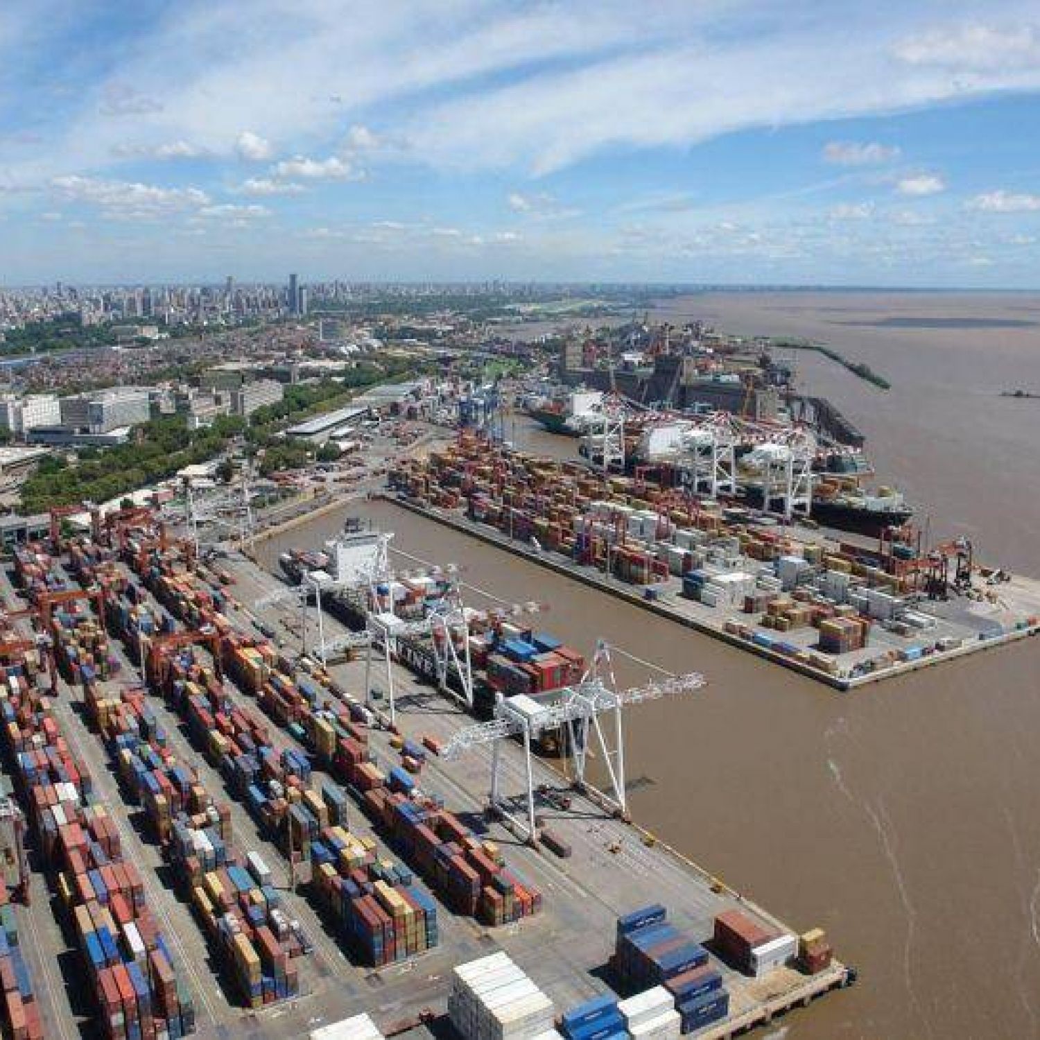 Avanza la licitación para construir una nueva terminal portuaria en Capital