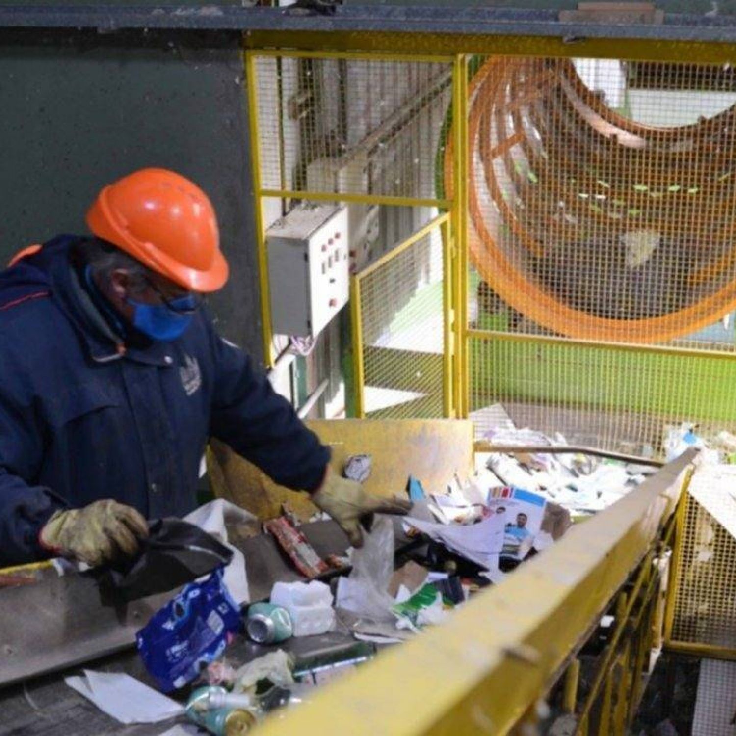 El funcionamiento de la ecoplanta de Cerri y el objetivo de generar más ...