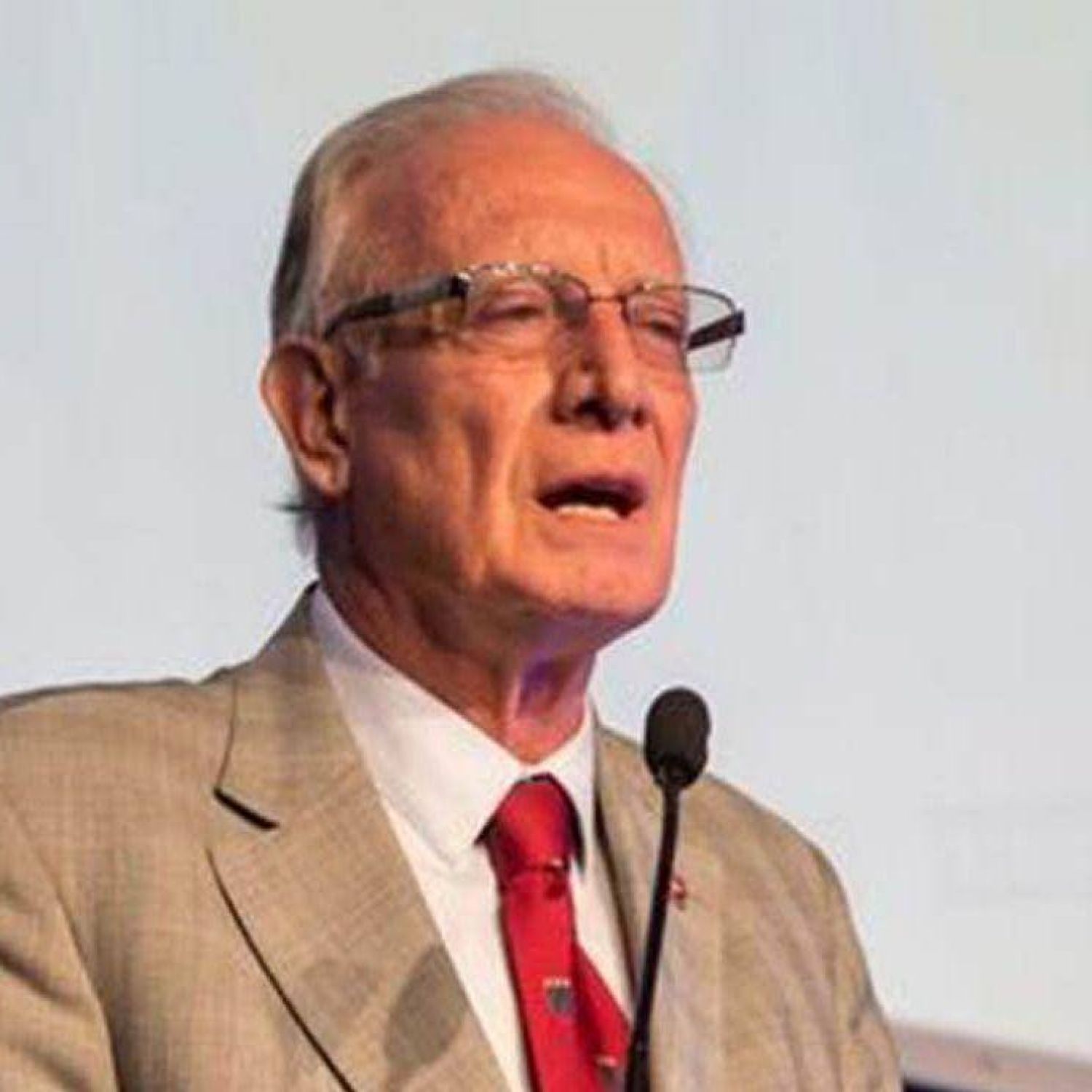 Julio Moreno: "Tiene que haber un interventor lo más rápido posible ...