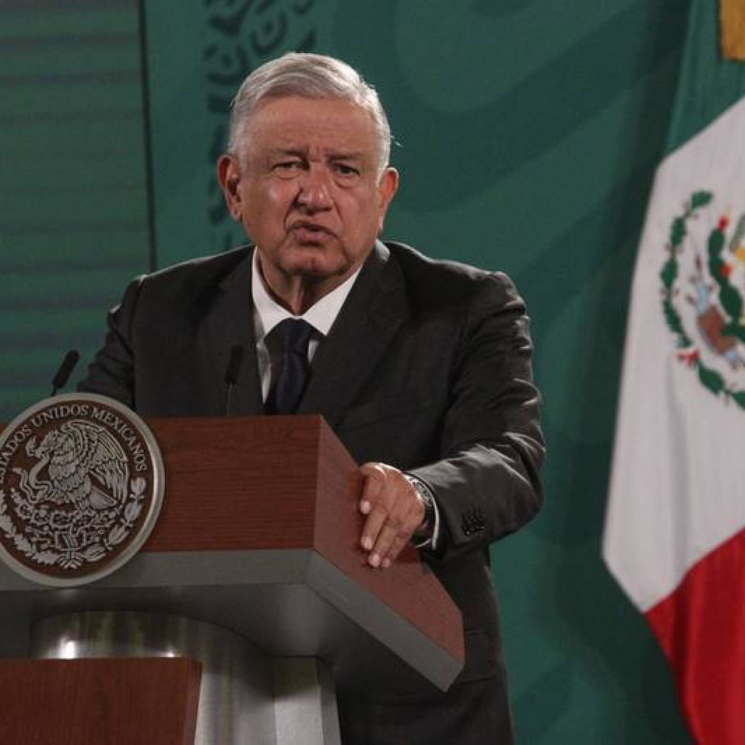 Raymundo Riva Palacio y Leonardo Kourchenko, entre las 5 columnas más ...