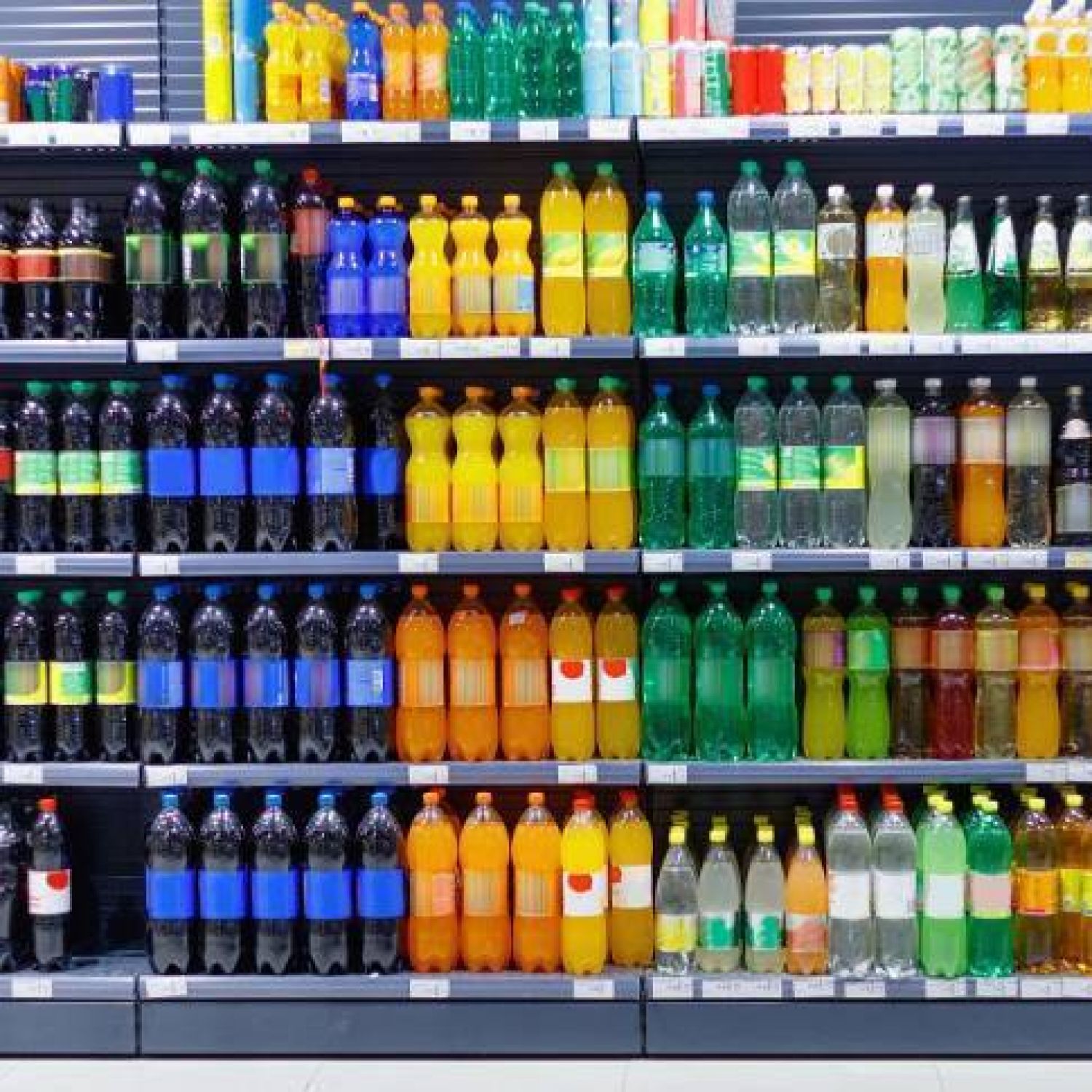 ¿Quiénes son los dueños de gaseosas como Coca-Cola, Colombiana, Kola ...