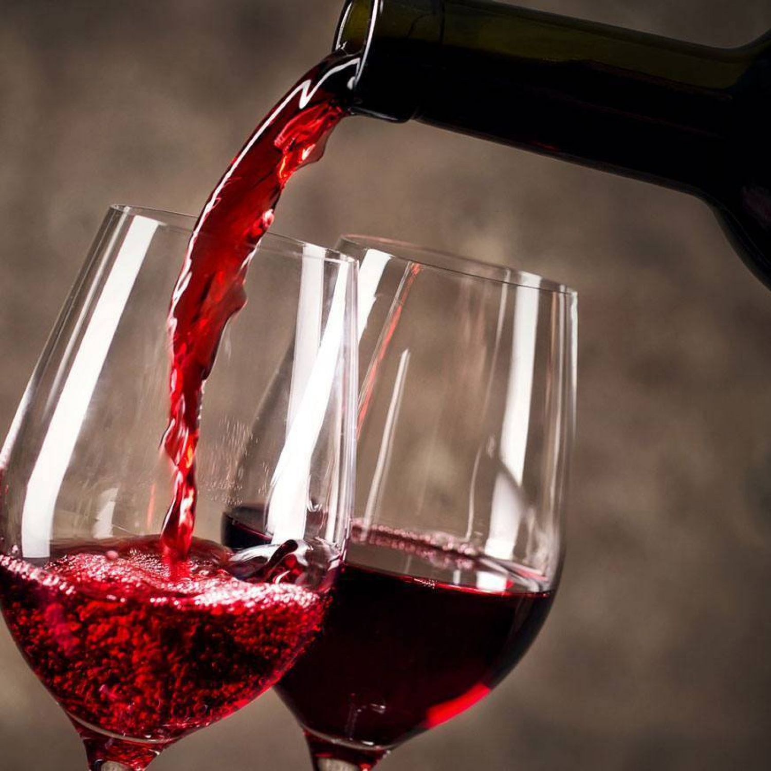 Estas son las 21 marcas de bebidas alcohólicas más valiosas del mundo