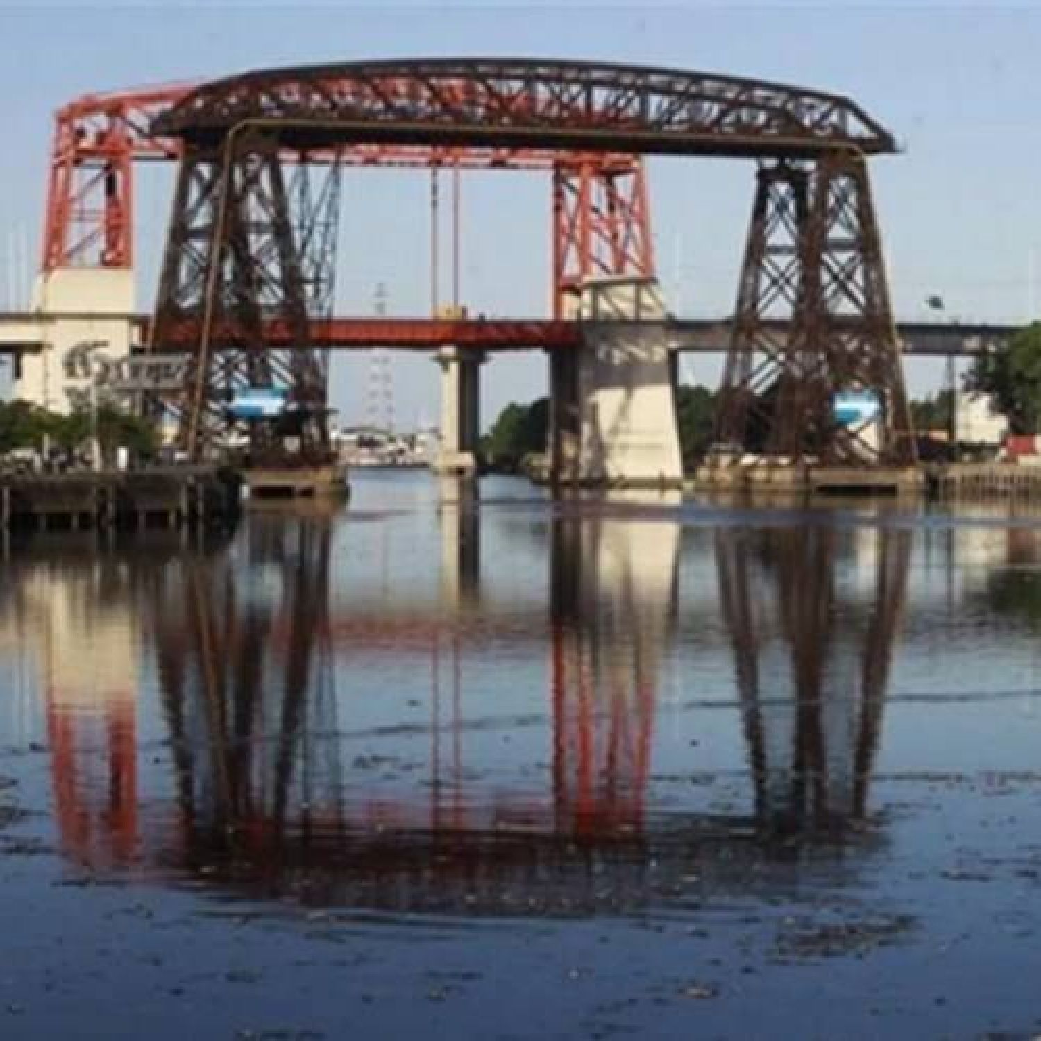 Riachuelo: la contaminación “sigue igual”: cuáles son las razones