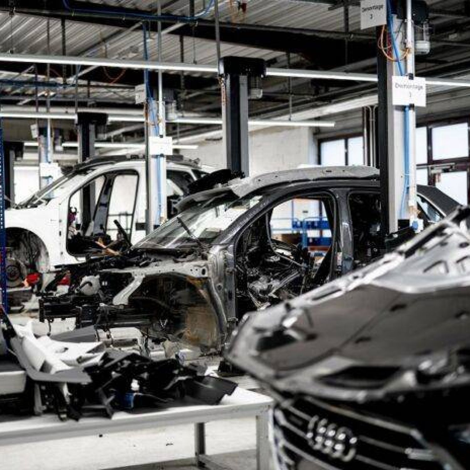 Audi incorpora materiales reciclados de vehículos fuera de uso en ...