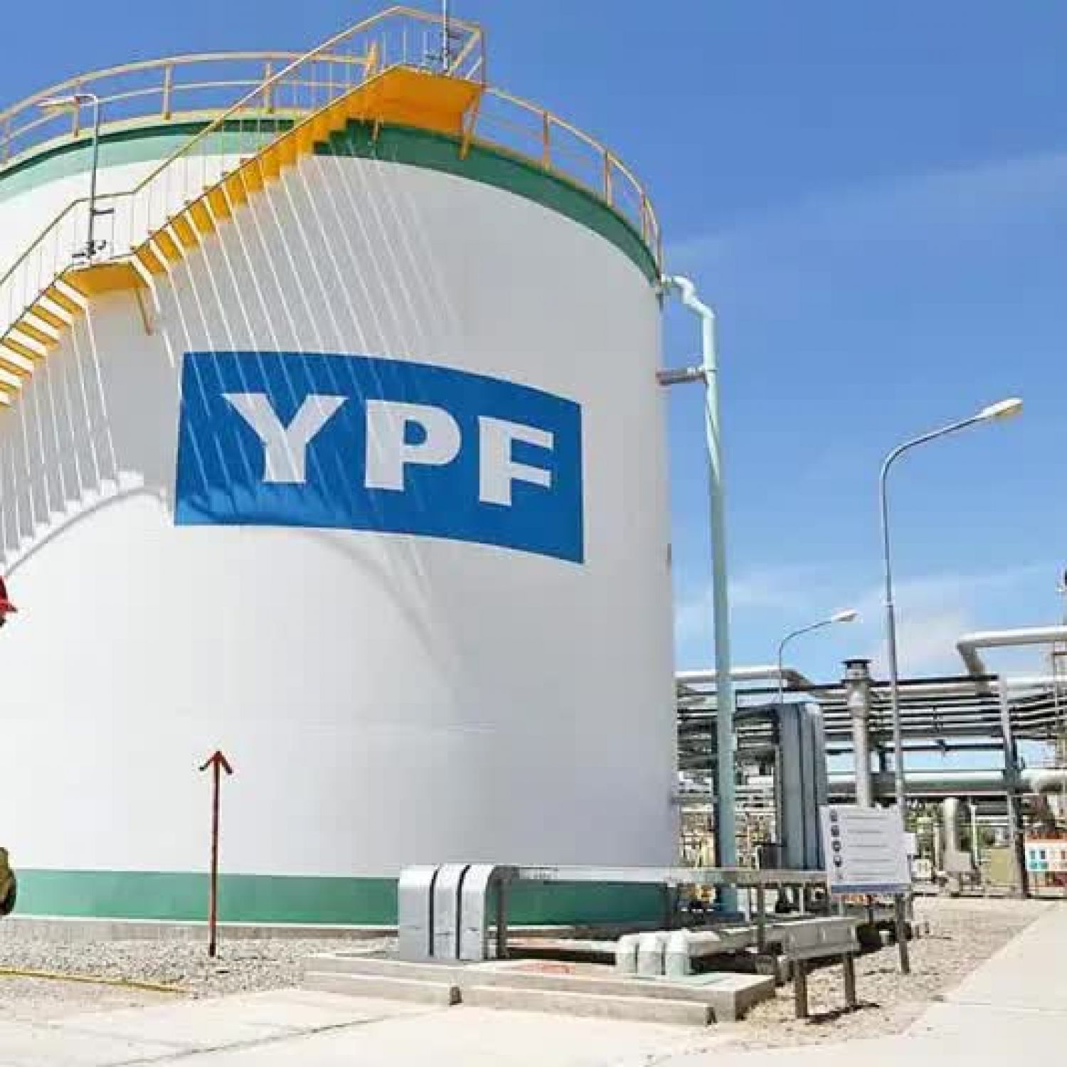 Acciones de YPF se disparan 10% tras el acuerdo por Maxus