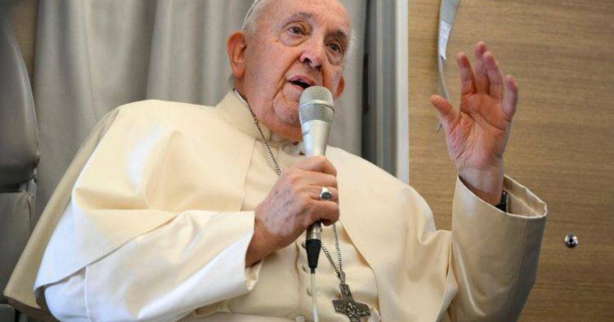 El Papa advierte sobre las ideologías en la Iglesia y el mundo