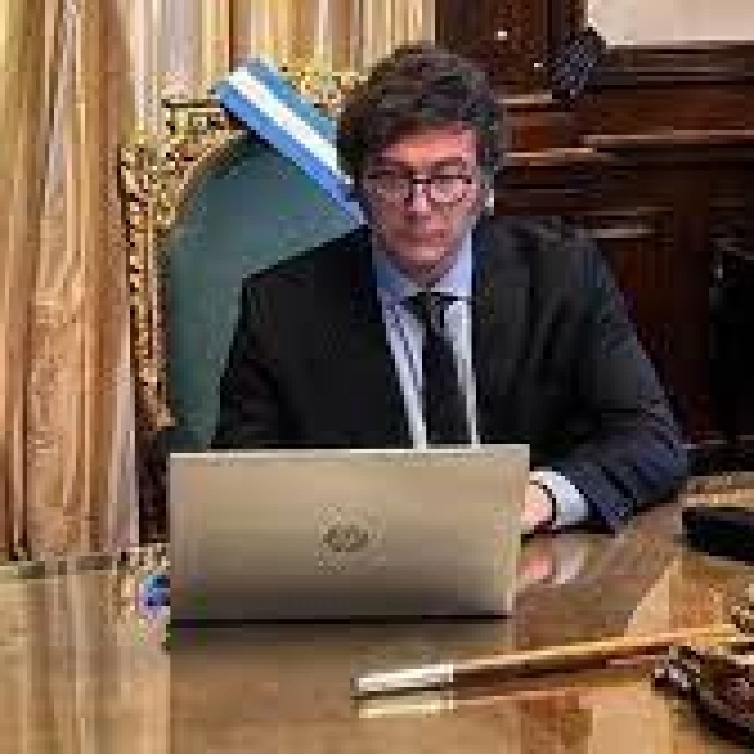 Milei: "Estamos totalmente abocados a evitar la hiperinflación"