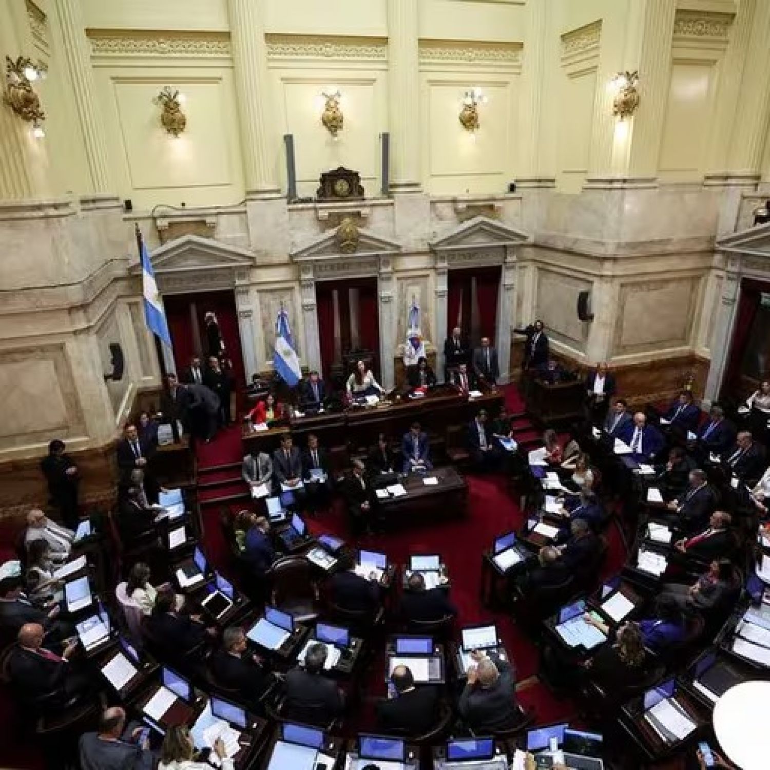 Cómo Se Gestó El Dictamen De La Ley Bases Y El Paquete Fiscal Promesas