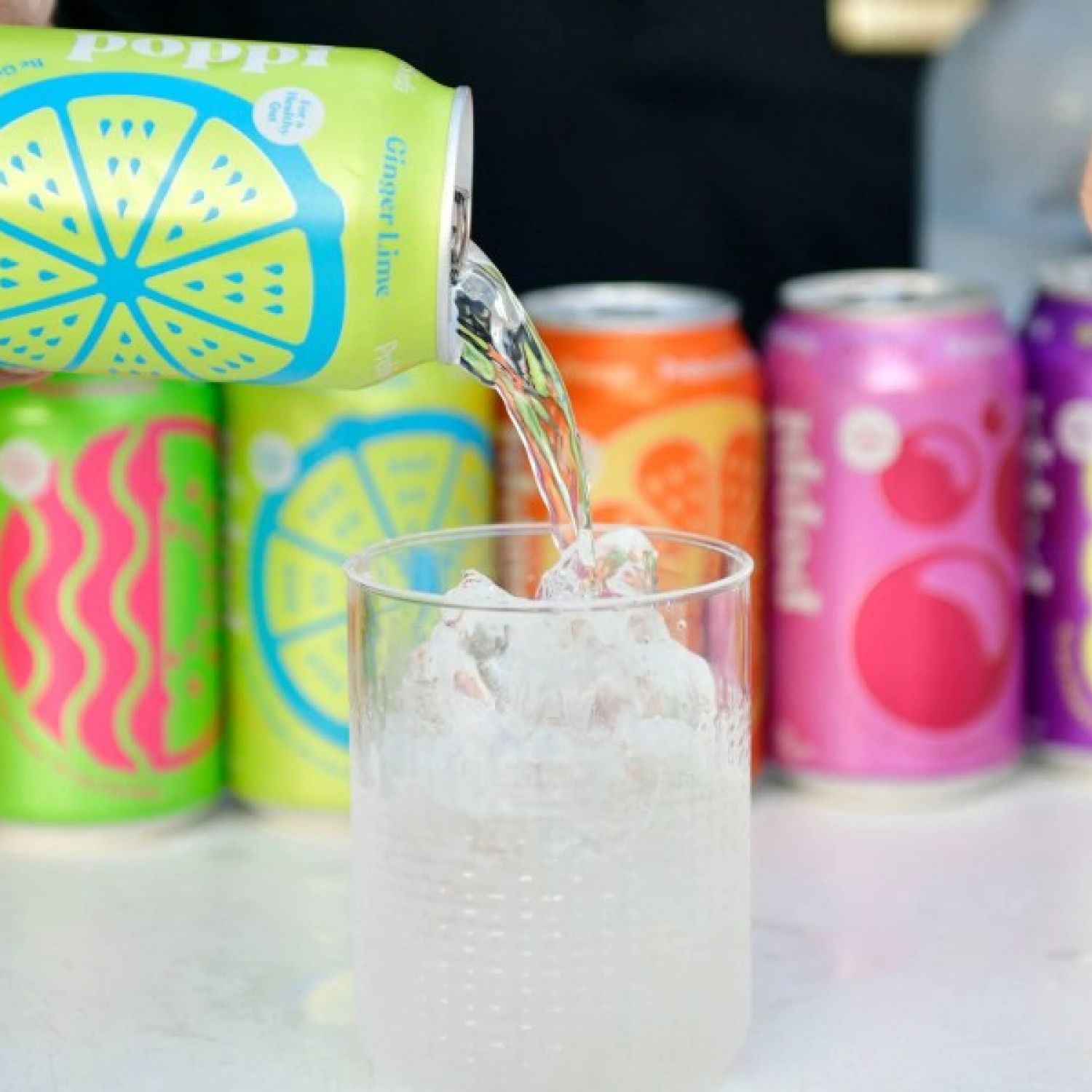 Las afirmaciones sobre la salud intestinal de Poppi Soda engañan a los ...