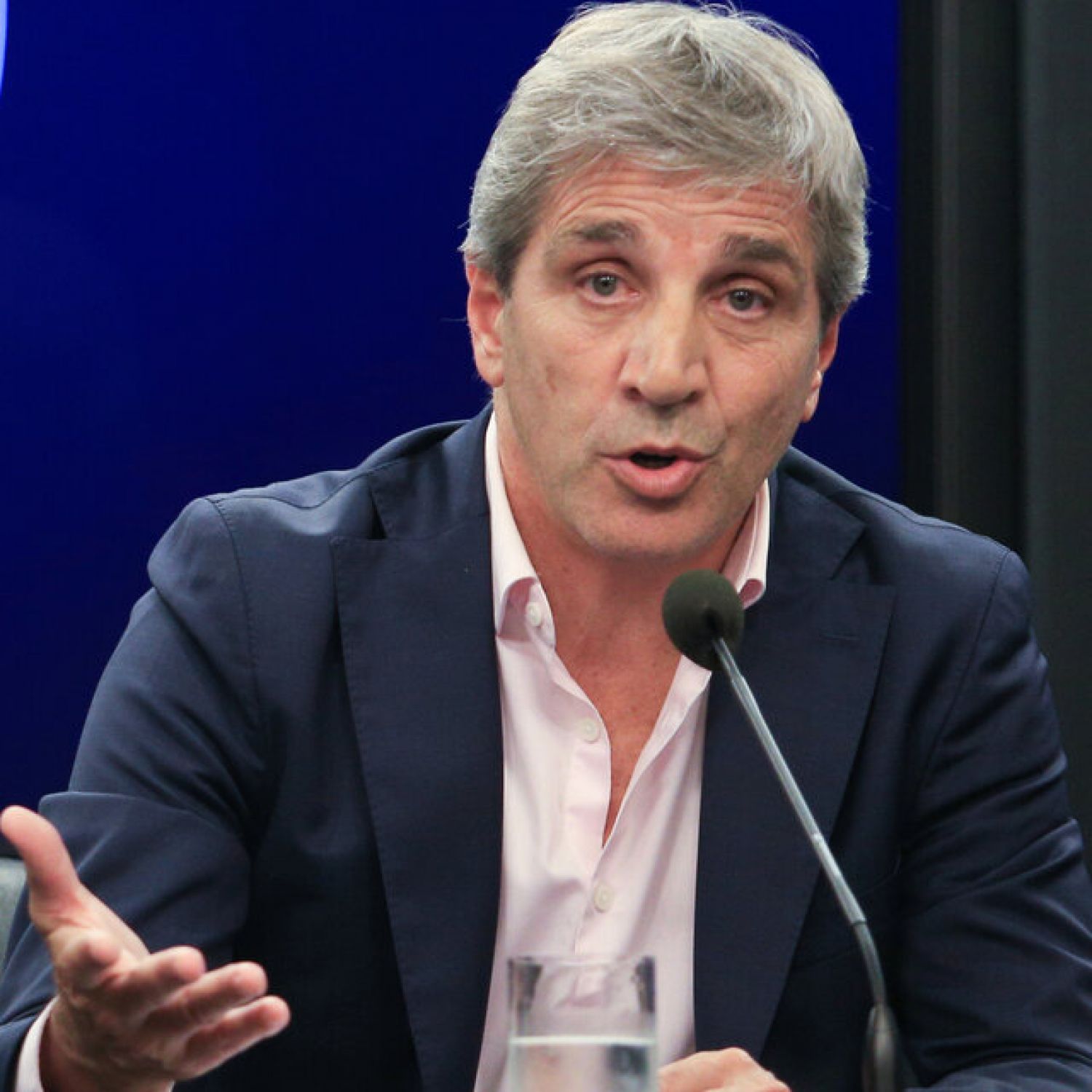 El Gobierno saca a la cancha las LEFI para absorber la deuda del Banco ...