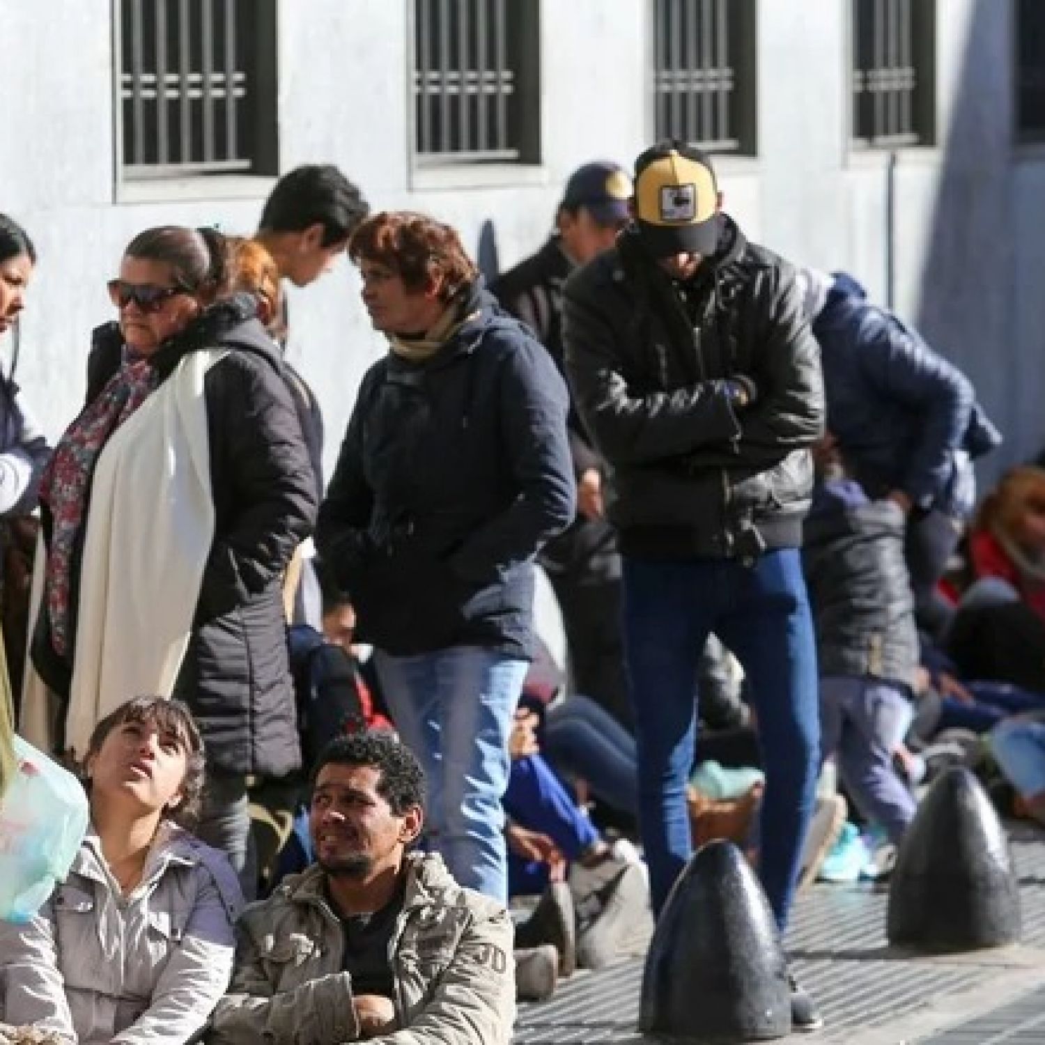 Uno de cada cuatro jóvenes es indigente: cuánto creció este drama en ...