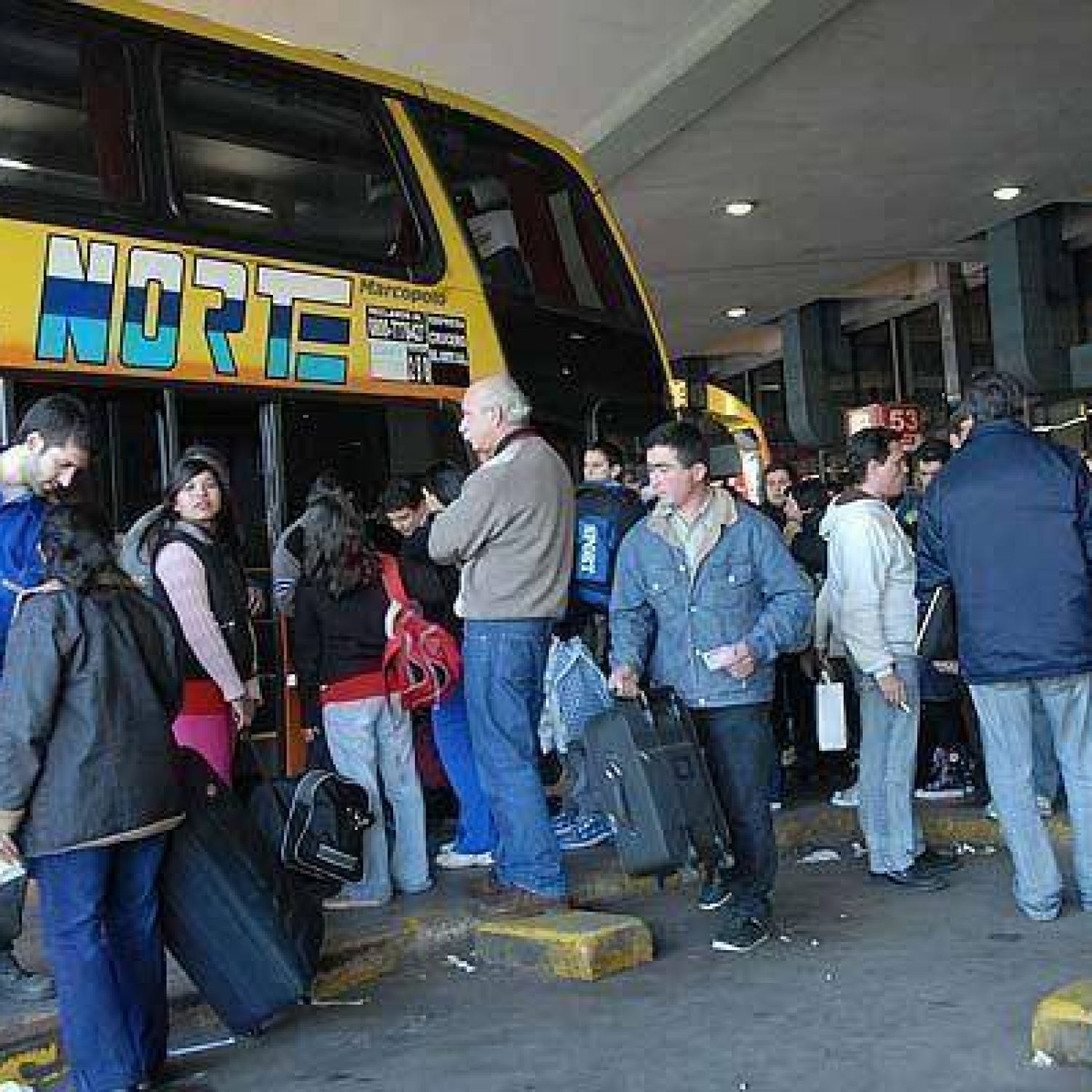 Aumentaron hasta 20% los pasajes de larga distancia