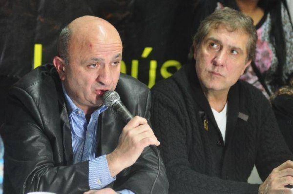 Se oficializó la candidatura de Nicolás Russo