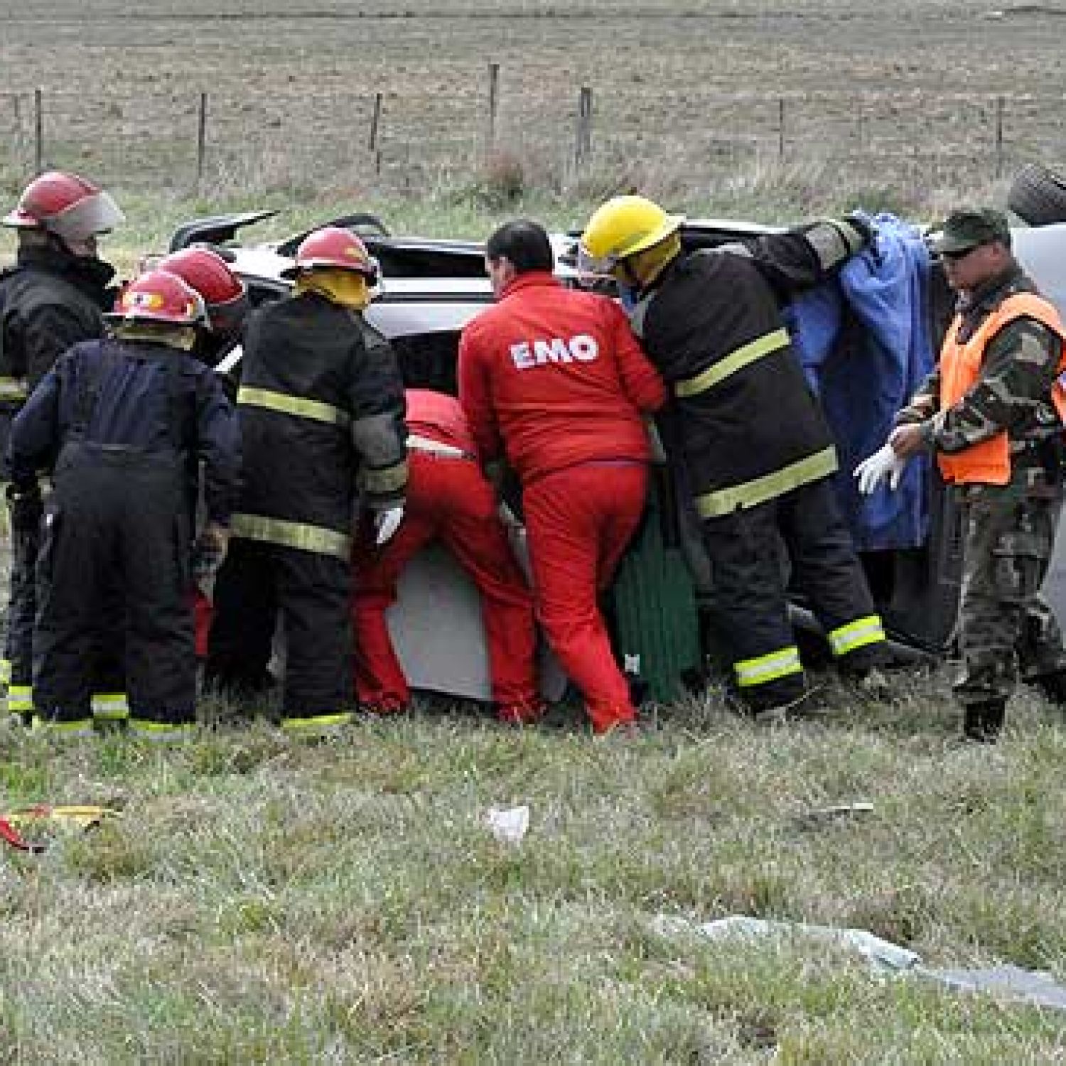 Dos muertos en otro vuelco fatal en Ruta 226 Dos muertos en otro vuelco fatal en Ruta 226