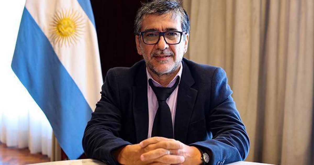 Biografia y Noticias de Alejandro Barrios ||| TresLineas.com.ar