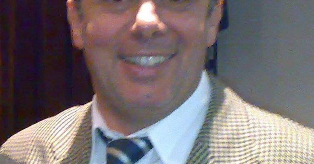 Biografia y Noticias de Alejandro Vicente ||| TresLineas.com.ar