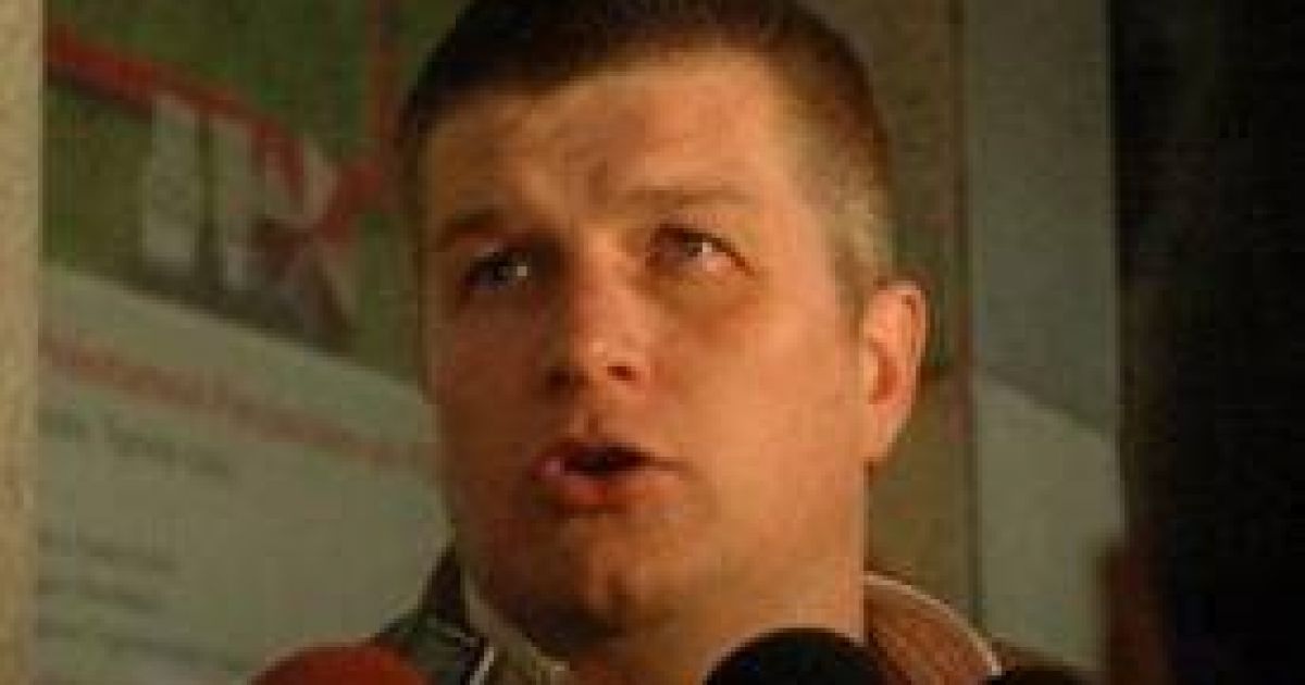 Biografia y Noticias de Alex Ziegler ||| TresLineas.com.ar