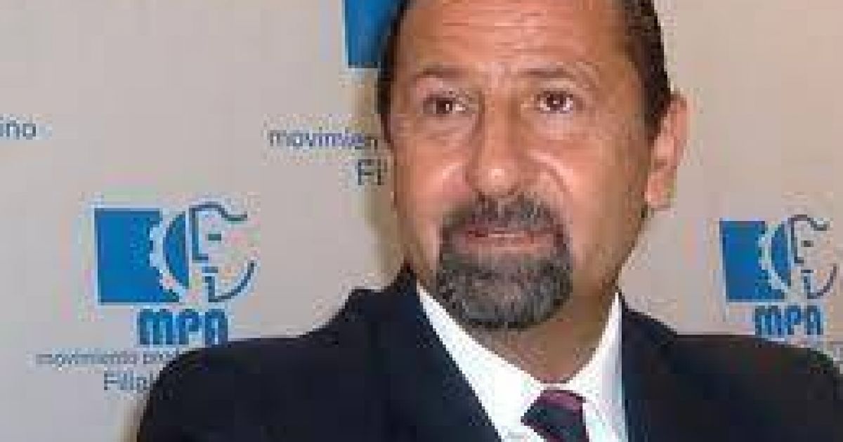Biografia y Noticias de Fernando Juri ||| TresLineas.com.ar