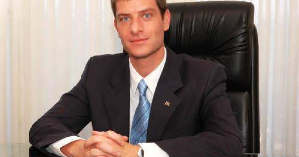 Biografia y Noticias de Javier David ||| TresLineas.com.ar