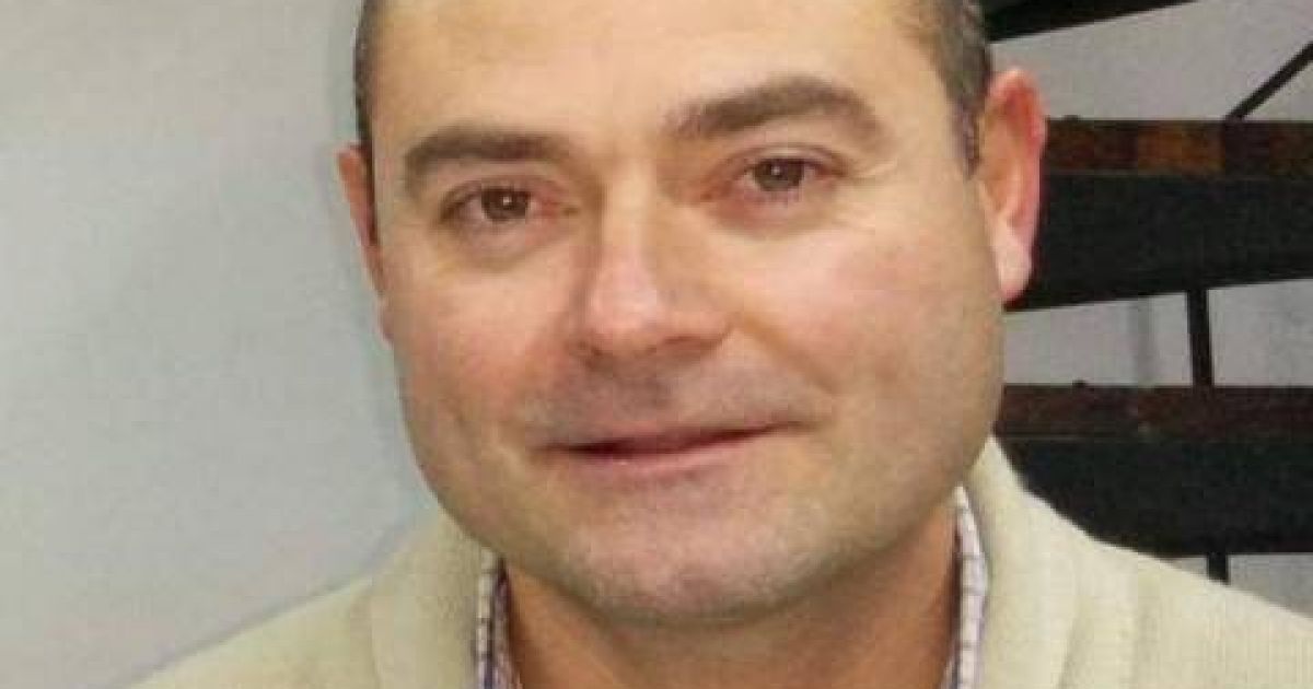 Biografia y Noticias de Raúl Reyes ||| TresLineas.com.ar