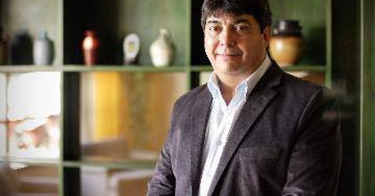 Biografia y Noticias de Ricardo Arroyo ||| TresLineas.com.ar