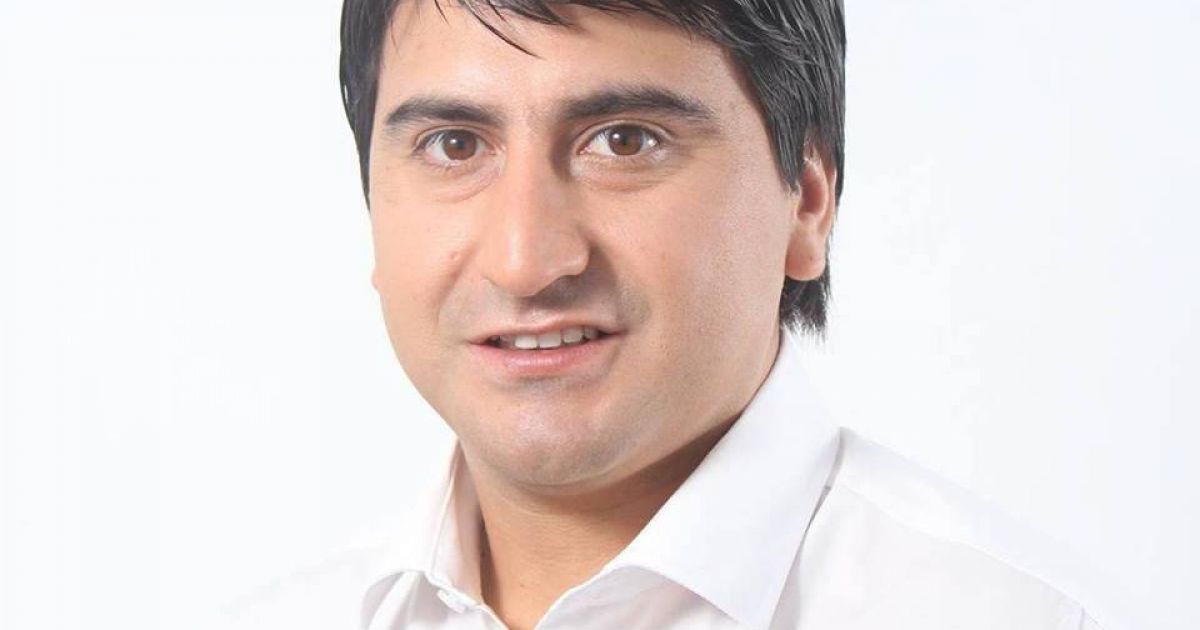 Biografia y Noticias de Sebastián Salazar ||| TresLineas.com.ar